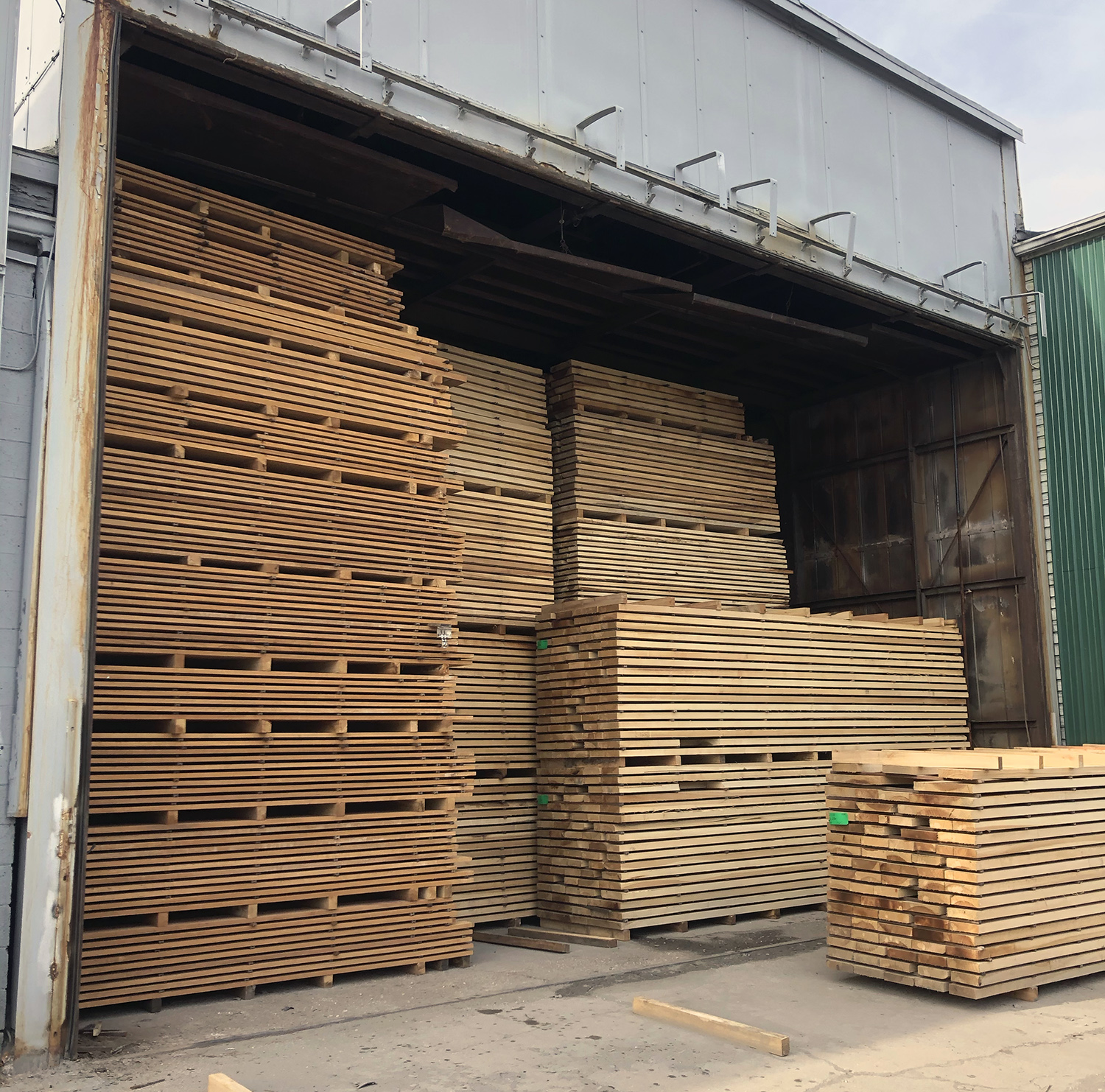 Drying Hardwood Lumber: Back to Basics Online Training Course ...